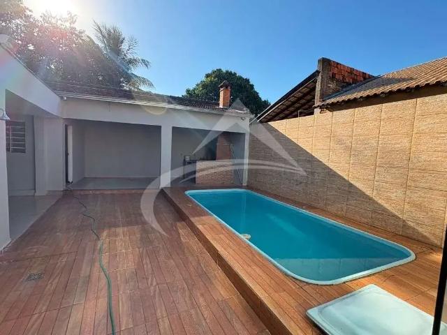 Casa / Sobrado para Locação em Araçatuba/SP São Vicente 3 Quartos