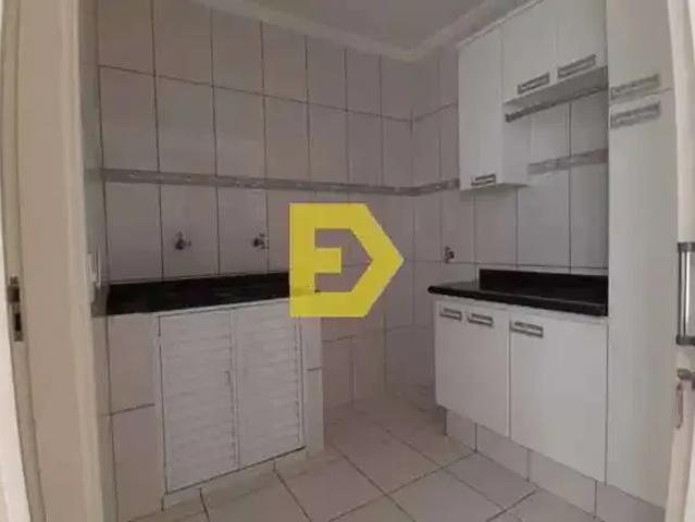 Casa / Sobrado para Locação em Araçatuba/SP Saudade 3 Quartos