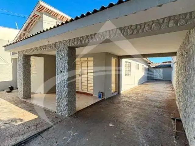 Casa / Sobrado para Locação em Araçatuba/SP Paraíso 3 Quartos