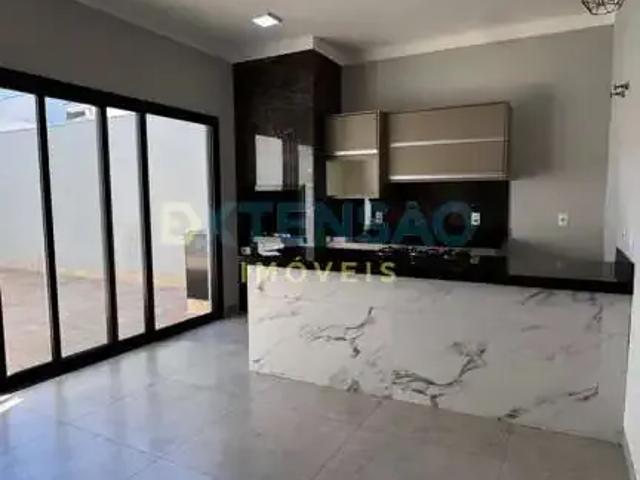 Casa / Sobrado para Locação em Araçatuba/SP Petit Trianon 3 Quartos