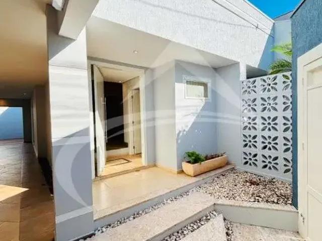 Casa / Sobrado para Locação em Araçatuba/SP Vila Bandeirantes 4 Quartos