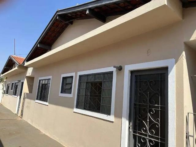 Casa / Sobrado para Locação em Araçatuba/SP Vila Santo Antônio 2 Quartos