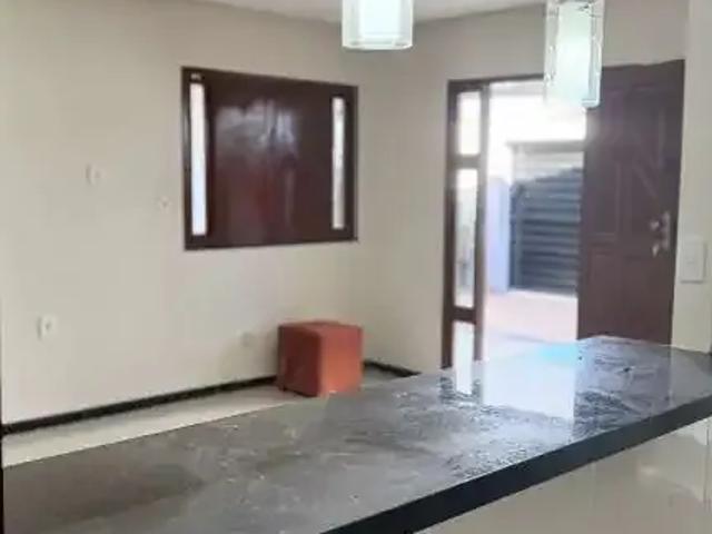 Casa / Sobrado para Locação em Aracaju/SE Aeroporto 4 Quartos