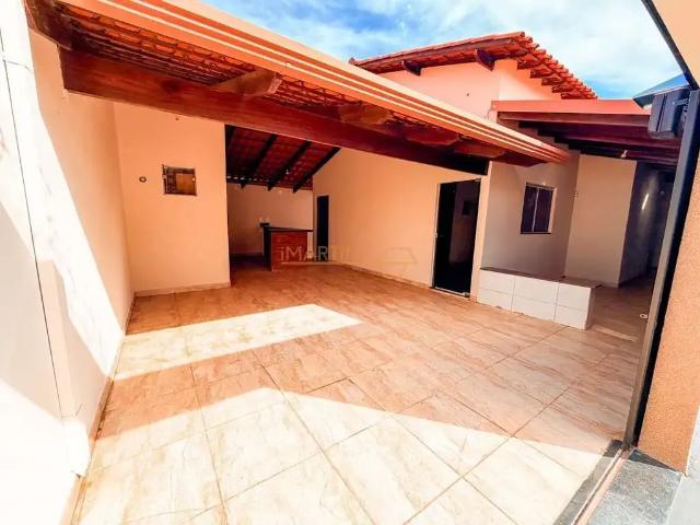 Casa / Sobrado para Locação em Araguari/MG Vieno 3 Quartos