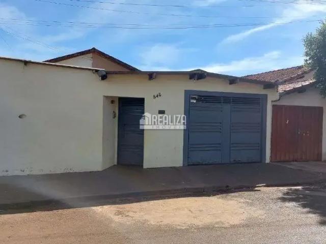 Casa / Sobrado para Locação em Aramina/SP Jardim Arlindo Alves de Almeida 4 Quartos