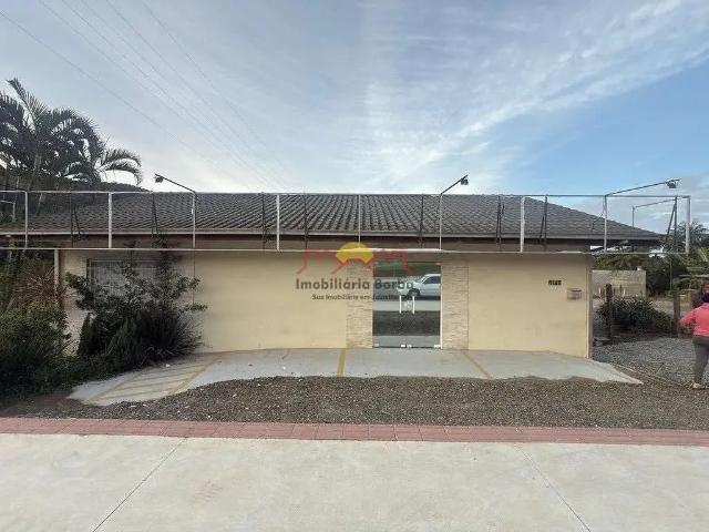 Casa / Sobrado para Locação em Araquari/SC Itinga 3 Quartos