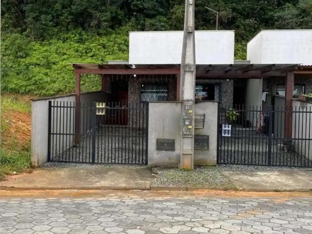 Casa / Sobrado para Locação em Araquari/SC Itinga 2 Quartos