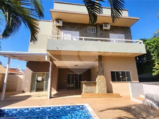 Casa / Sobrado para Locação em Araraquara/SP Altos do Jaraguá 3 Quartos