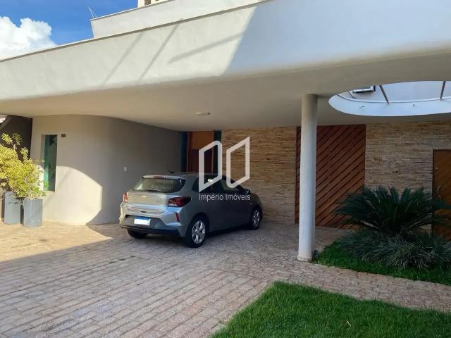 Casa / Sobrado para Locação em Araraquara/SP Centro 4 Quartos