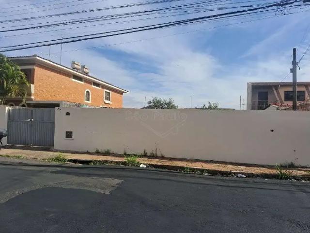 Casa / Sobrado para Locação em Araraquara/SP Centro 1 Quartos