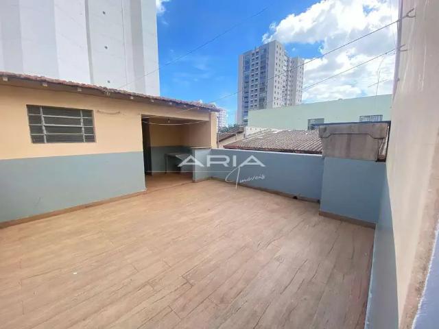 Casa / Sobrado para Locação em Araraquara/SP Centro 2 Quartos