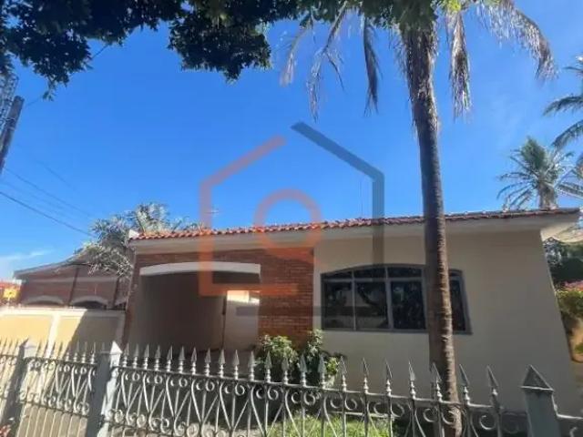 Casa / Sobrado para Locação em Araraquara/SP Centro 2 Quartos