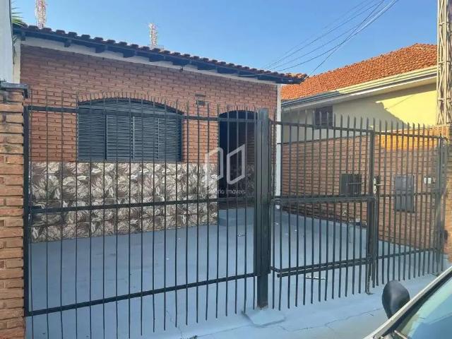 Casa / Sobrado para Locação em Araraquara/SP Centro 2 Quartos