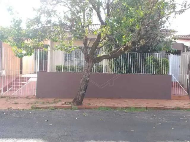 Casa / Sobrado para Locação em Araraquara/SP Centro 3 Quartos