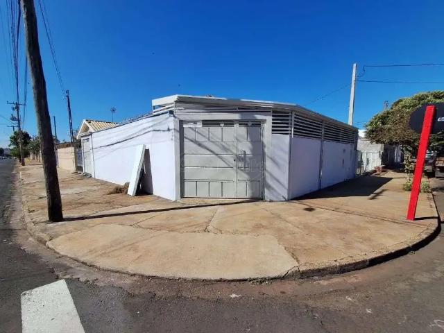 Casa / Sobrado para Locação em Araraquara/SP Jardim Tabapuã Vila Xavier 3 Quartos