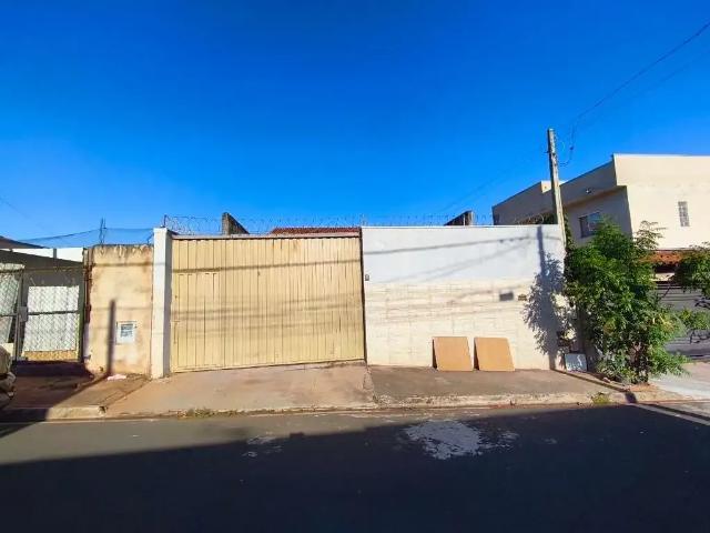 Casa / Sobrado para Locação em Araraquara/SP Jardim Boa Vista II 3 Quartos