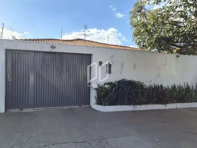 Casa / Sobrado para Locação em Araraquara/SP Jardim das Estações Vila Xavier 3 Quartos