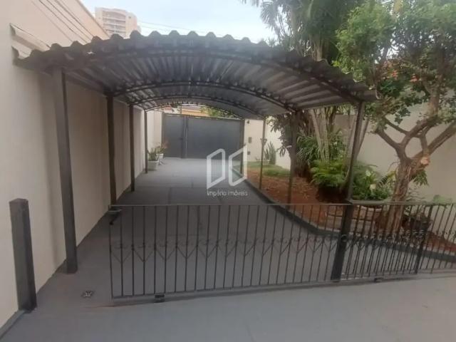 Casa / Sobrado para Locação em Araraquara/SP Jardim do Carmo 4 Quartos