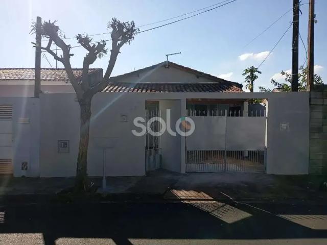 Casa / Sobrado para Locação em Araraquara/SP Jardim Maria Luiza 2 Quartos