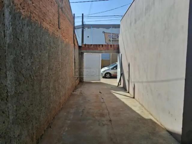 Casa / Sobrado para Locação em Araraquara/SP Jardim Maria Luiza 2 Quartos