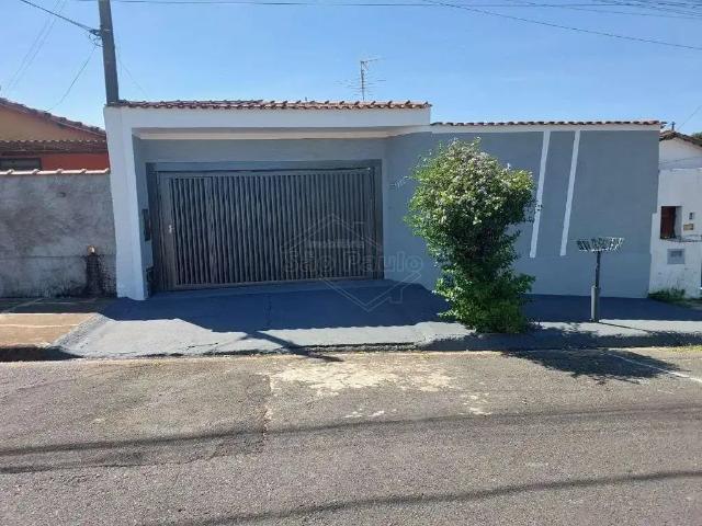 Casa / Sobrado para Locação em Araraquara/SP Jardim Roberto Selmi Dei 2 Quartos