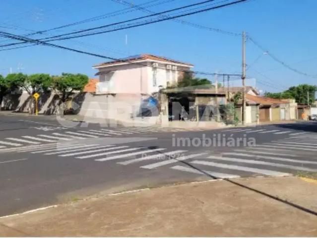 Casa / Sobrado para Locação em Araraquara/SP Jardim Santa Clara Vila Xavier 4 Quartos
