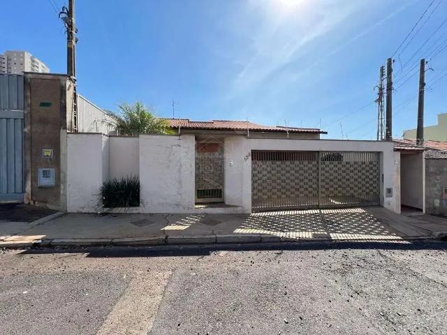 Casa / Sobrado para Locação em Araraquara/SP São José 3 Quartos