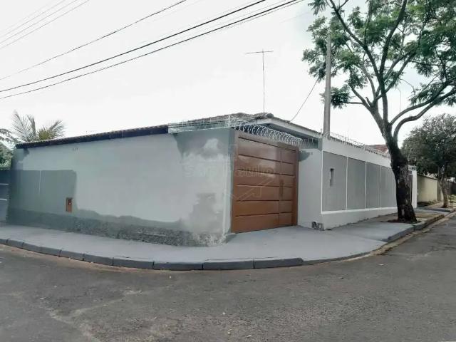 Casa / Sobrado para Locação em Araraquara/SP Vila José Bonifácio 3 Quartos