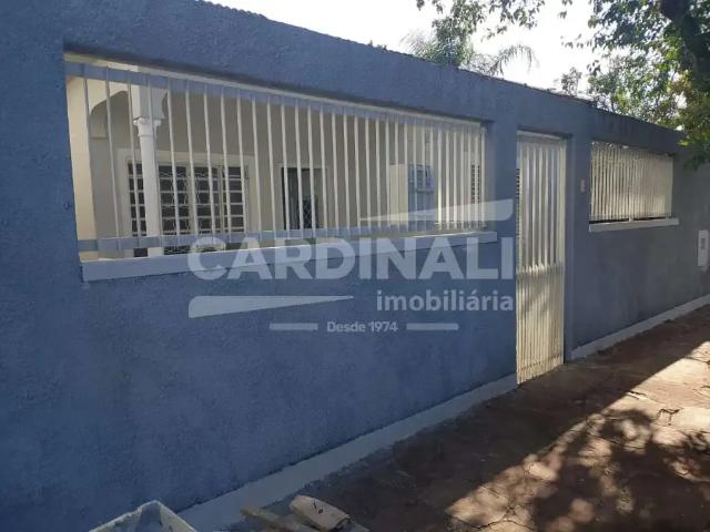 Casa / Sobrado para Locação em Araraquara/SP Vila Xavier Vila Xavier 2 Quartos
