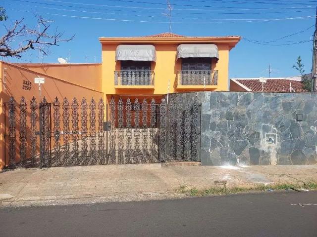 Casa / Sobrado para Locação em Araraquara/SP Vila Yamada 4 Quartos