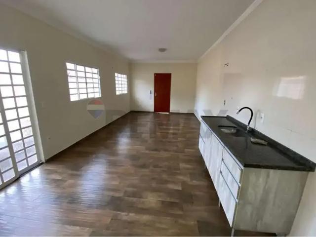 Casa / Sobrado para Locação em Araras/SP Centro 2 Quartos