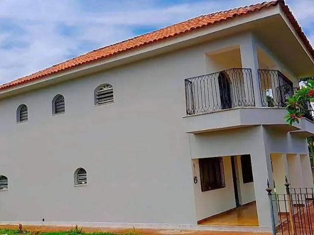 Casa / Sobrado para Locação em Araruama/RJ Iguabinha 3 Quartos
