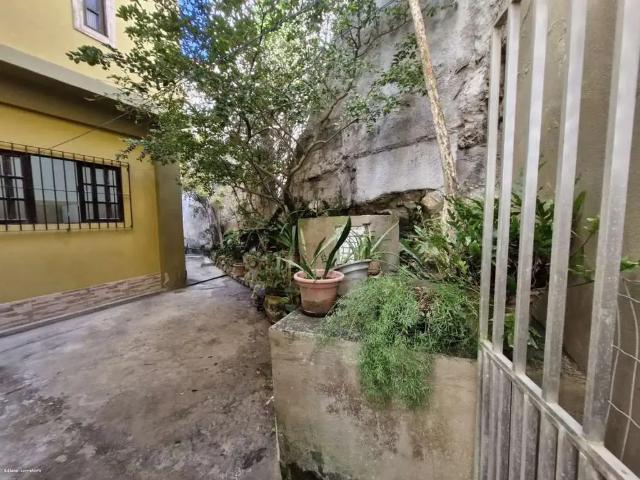 Casa / Sobrado para Locação em Arraial do Cabo/RJ Vila Canaa 2 Quartos