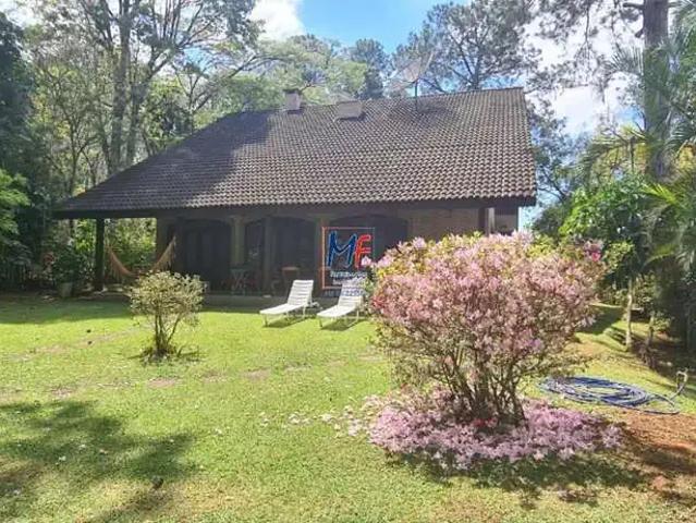 Casa / Sobrado para Locação em Atibaia/SP Mato Dentro 5 Quartos
