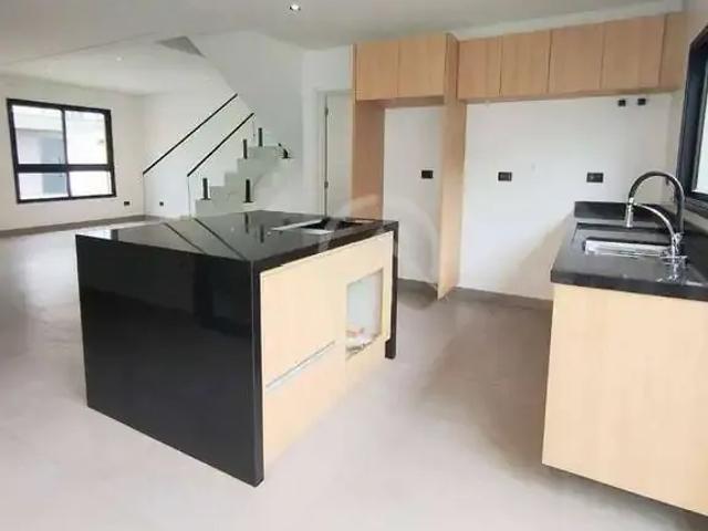 Casa / Sobrado para Locação em Atibaia/SP Nova Gardênia 3 Quartos