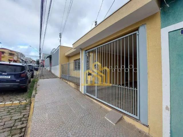 Casa / Sobrado para Locação em Atibaia/SP Centro 4 Quartos