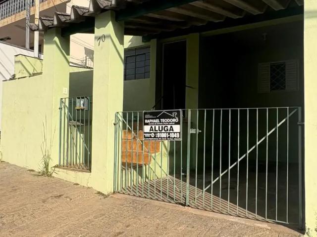Casa / Sobrado para Locação em Atibaia/SP Centro 2 Quartos