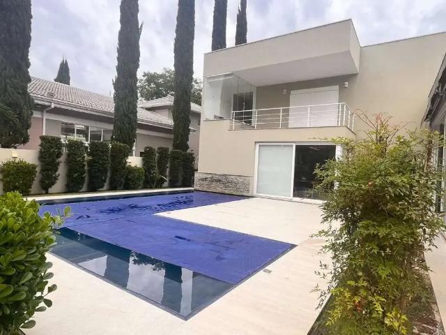 Casa / Sobrado para Locação em Atibaia/SP Chácara Brisa da serra 4 Quartos