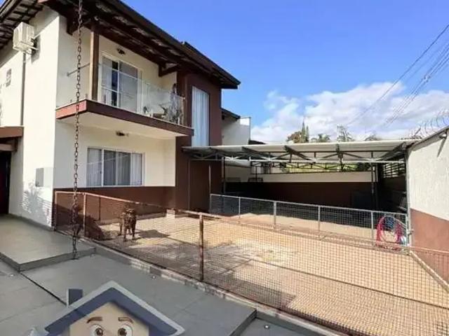 Casa / Sobrado para Locação em Atibaia/SP Cidade Satélite 3 Quartos