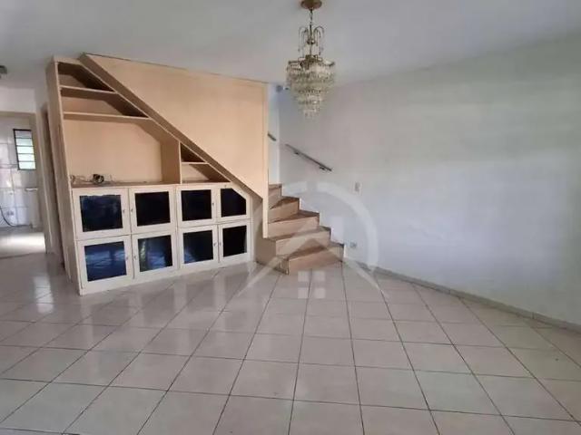Casa / Sobrado para Locação em Atibaia/SP Cidade Satélite 3 Quartos