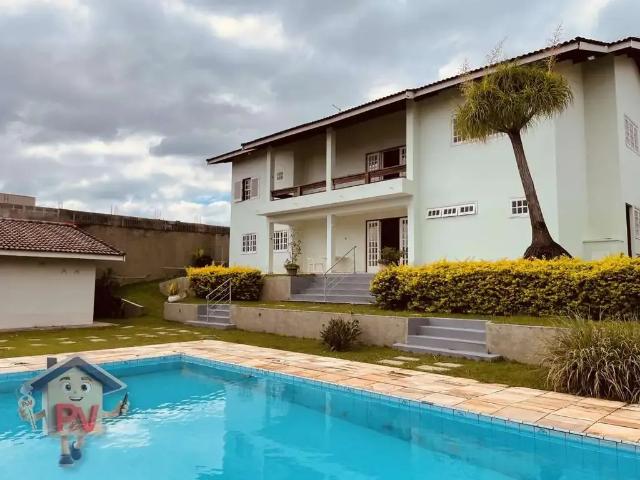 Casa / Sobrado para Locação em Atibaia/SP Condomínio Flamboyant B 4 Quartos