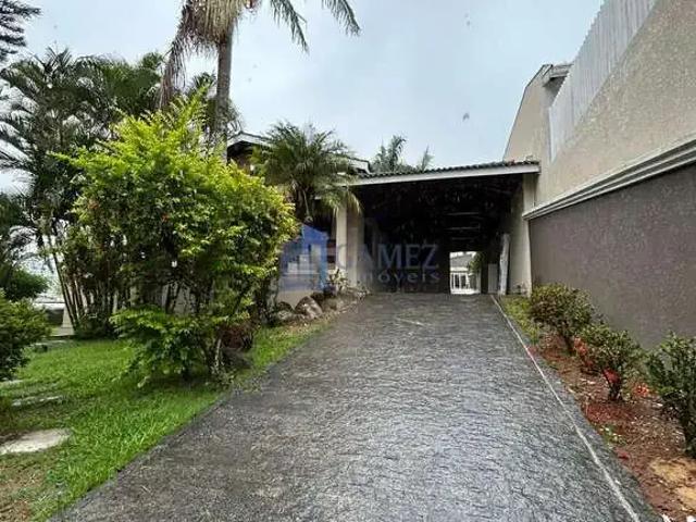 Casa / Sobrado para Locação em Atibaia/SP Condomínio Flamboyant B 5 Quartos