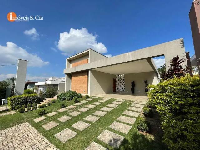 Casa / Sobrado para Locação em Atibaia/SP Condomínio Residencial Shamballa III 3 Quartos