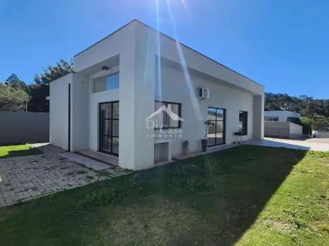 Casa / Sobrado para Locação em Atibaia/SP Estância Santa Maria do Portão 3 Quartos