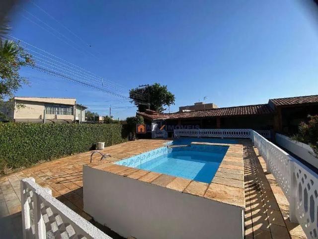 Casa / Sobrado para Locação em Atibaia/SP Jardim Alvinópolis 3 Quartos