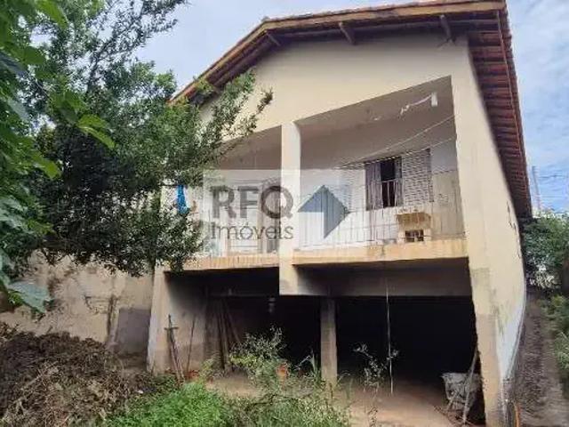 Casa / Sobrado para Locação em Atibaia/SP Jardim Brasil 3 Quartos