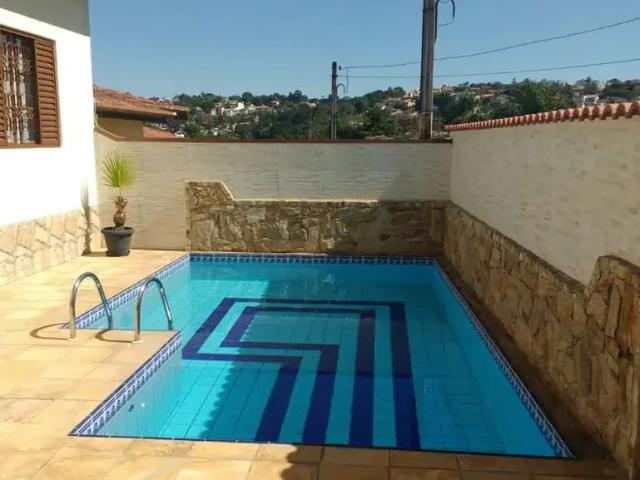 Casa / Sobrado para Locação em Atibaia/SP Jardim do Lago 2 Quartos