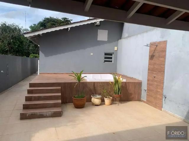 Casa / Sobrado para Locação em Atibaia/SP Jardim do Lago 3 Quartos