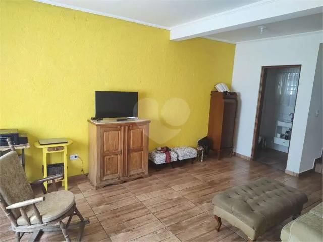 Casa / Sobrado para Locação em Atibaia/SP Jardim do Lago 3 Quartos