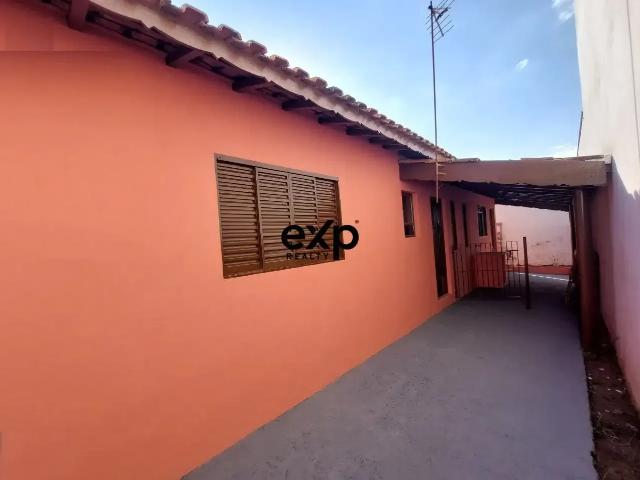 Casa / Sobrado para Locação em Atibaia/SP Jardim dos Pinheiros 1 Quartos